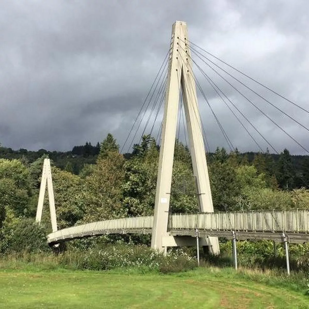 Bridges with Unusual Guinness Records