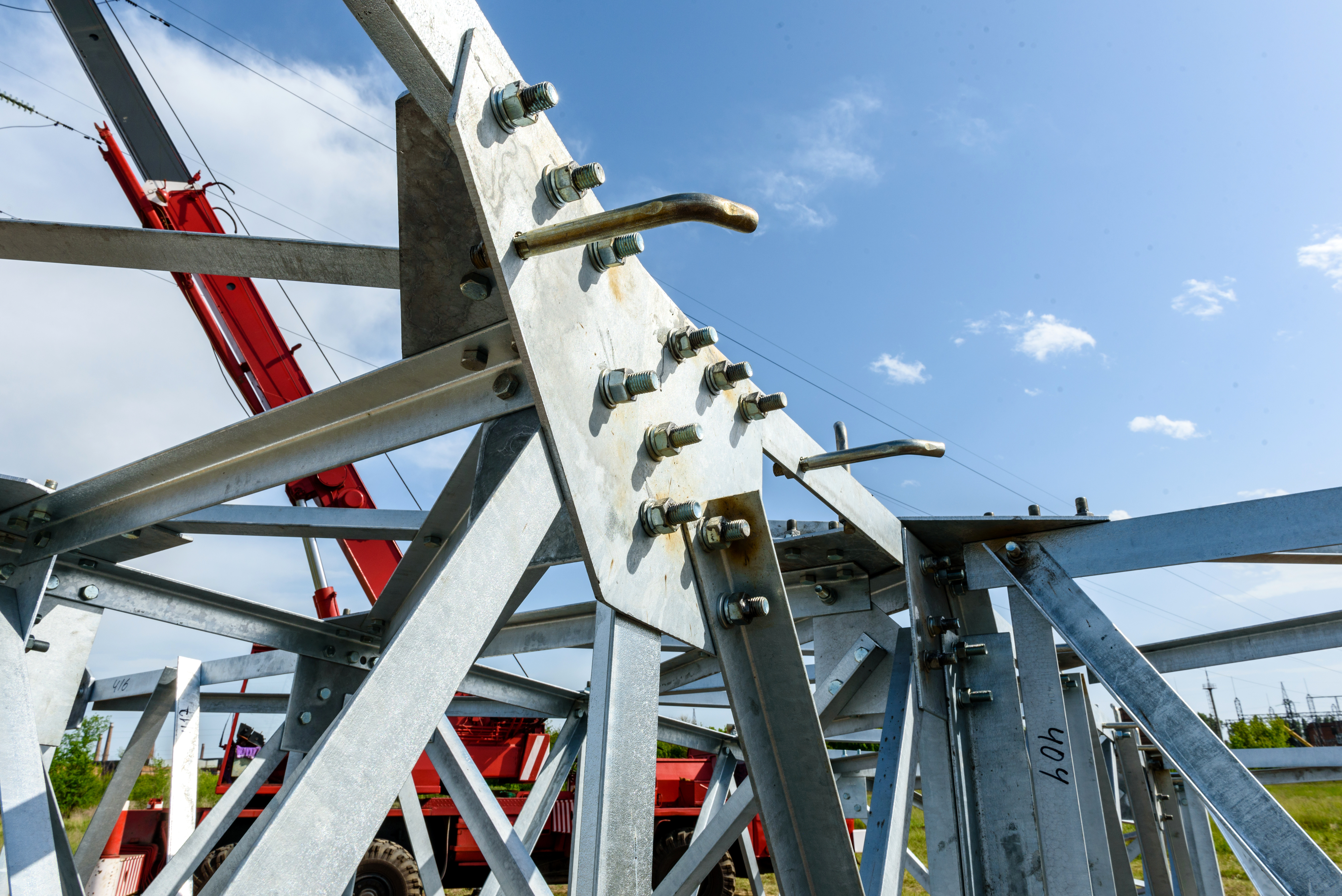 Analysis and Design of Brace Frame